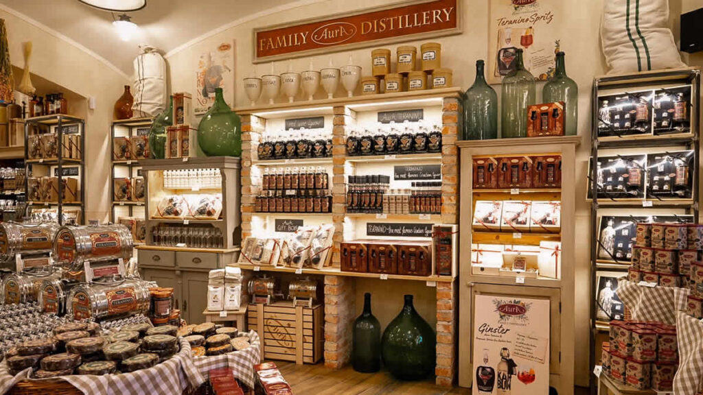 Destilerija Aura napokon u Zagrebu | Otvorena prva službena trgovina najnagrađivanije ...